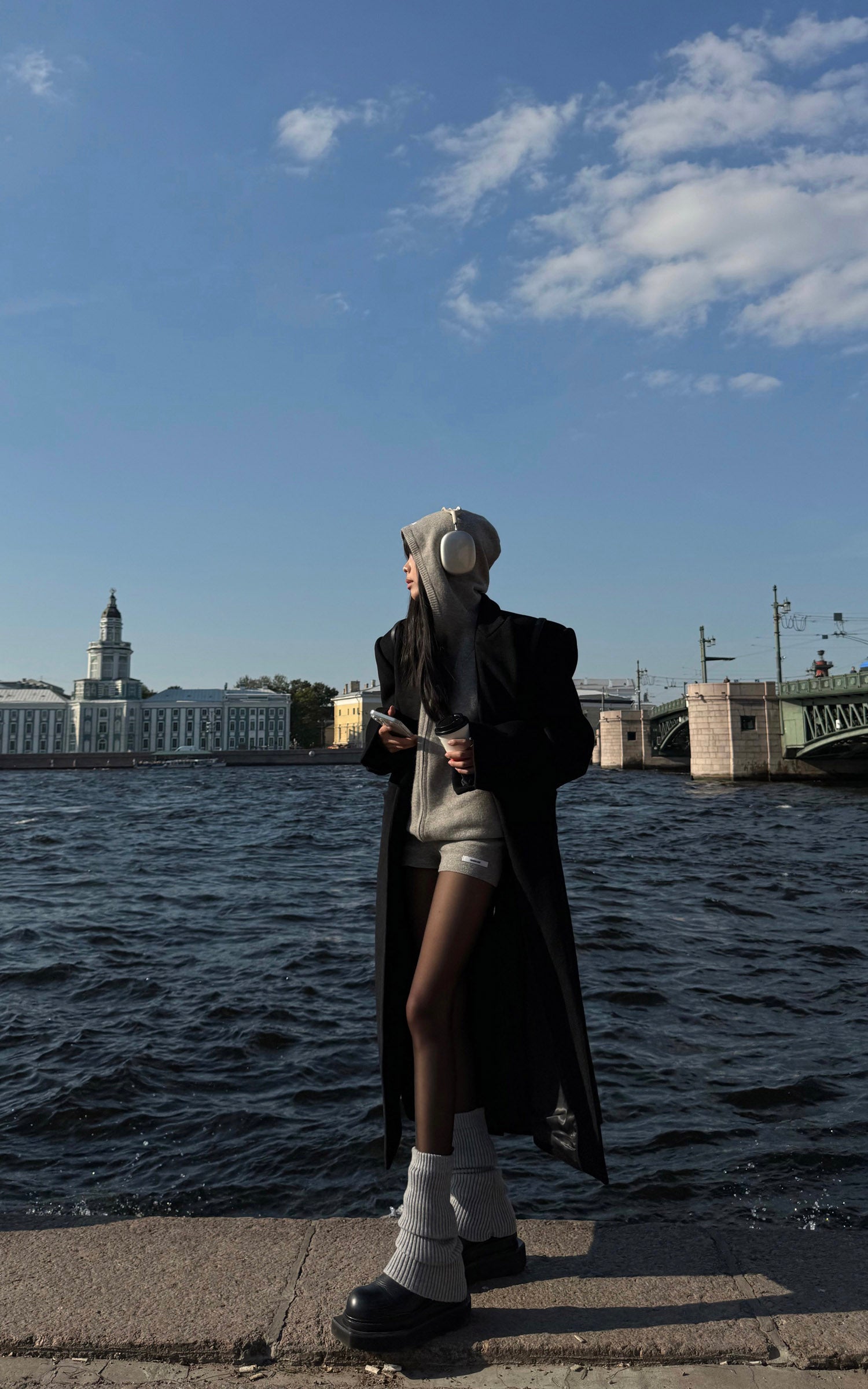 WARDEN EDGE Oversized Wool Coat - Classic Longline Silhouette – PINKPARKS