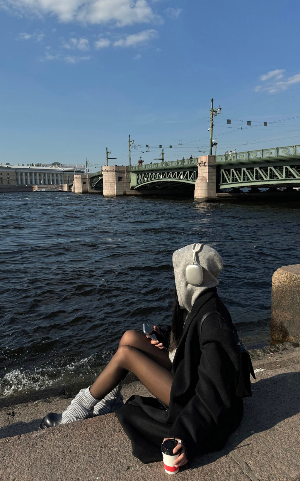 WARDEN EDGE Oversized Wool Coat - Classic Longline Silhouette – PINKPARKS