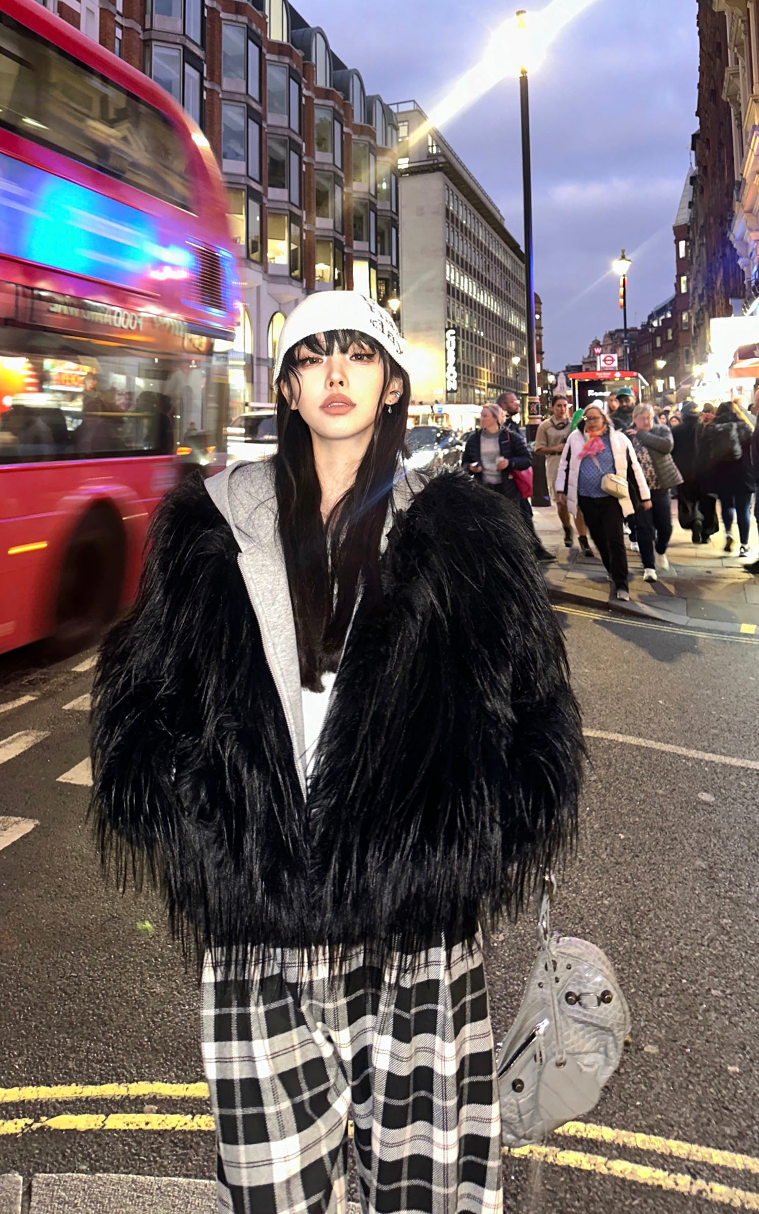 WARDEN EDGE Faux Fur Contrast-Layered Jacket – PINKPARKS