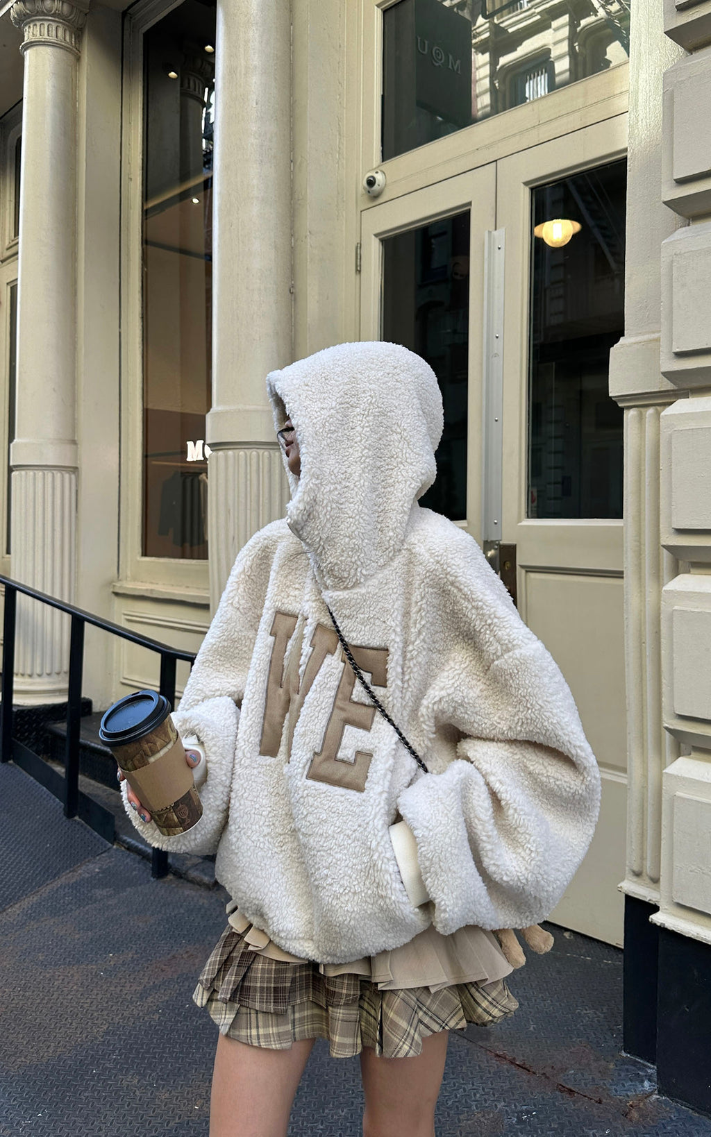 WARDEN EDGE Oversized Wool-like Fleece Hoodie with WE Letter Patch ...